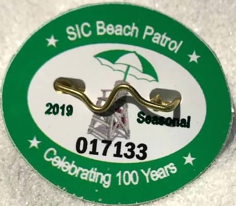 Beach Tags: What Are They Good For? (Absolutely Everything!) ⋆